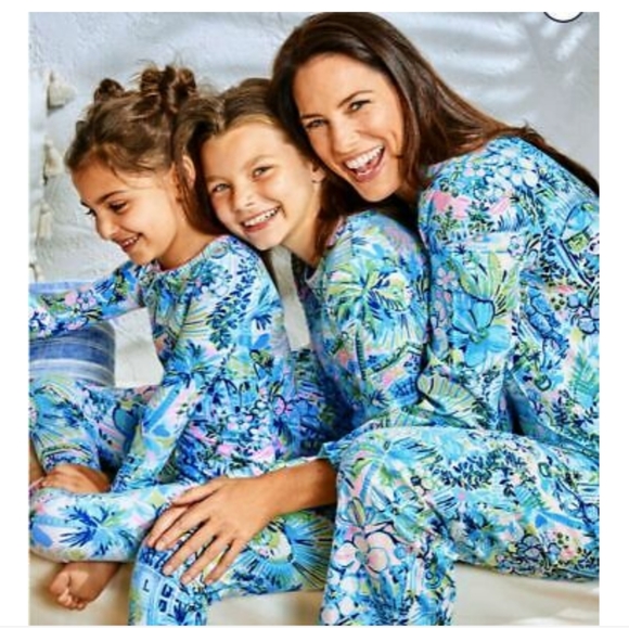 Lilly Pulitzer | Pajamas | Sammy Girls Snug Fit Pajamas Multi Lillys Favorite Things | Poshmark